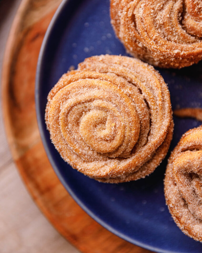 Easy Cinnamon Sugar Croissant Muffin Recipe (aka Cruffins) - Sweet Fix ...